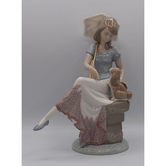 Lladro | Other | Lladro 762 Lady Sitting With Dog And Parasol Vintage ...